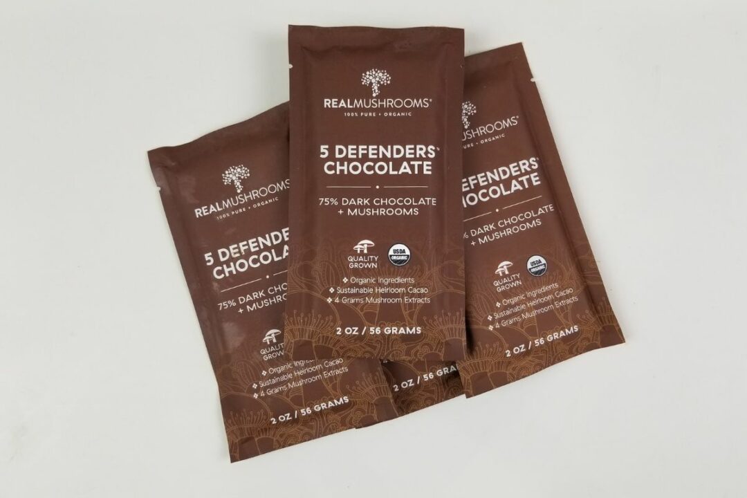 Functional Mushroom Chocolate With Adaptogens (+ Recipe)