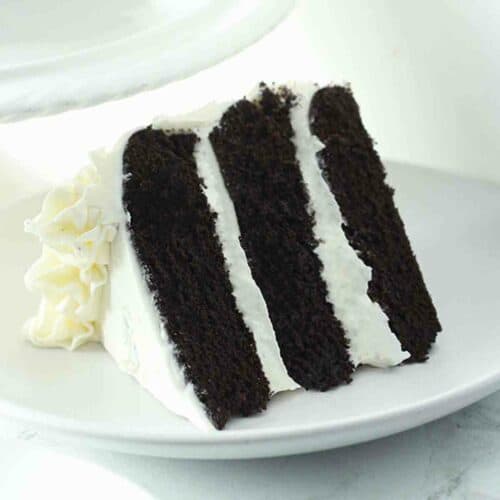 21+ Black Desserts to Make at Home